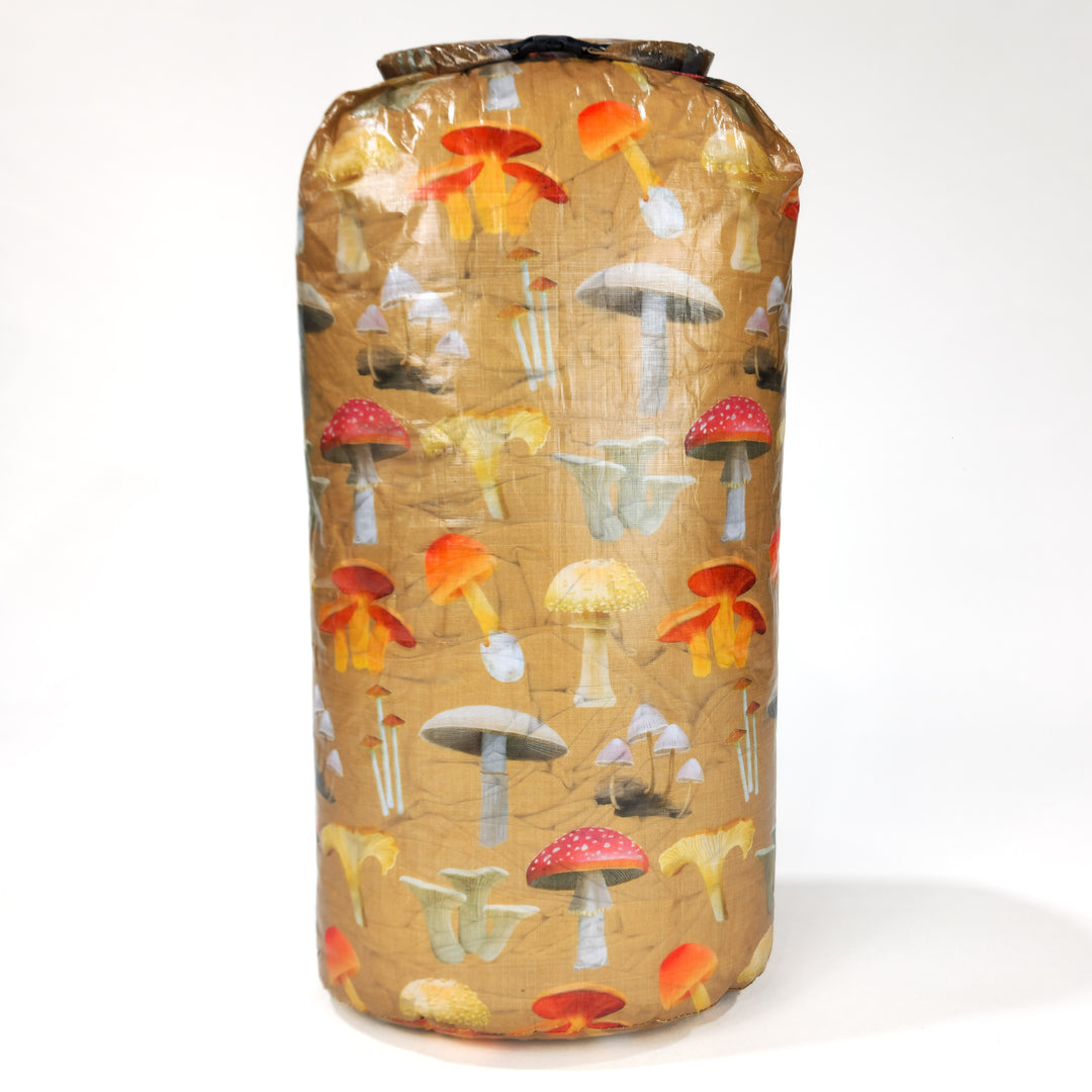 13L Stuff Sack "Botany Poster" – High Tail Designs