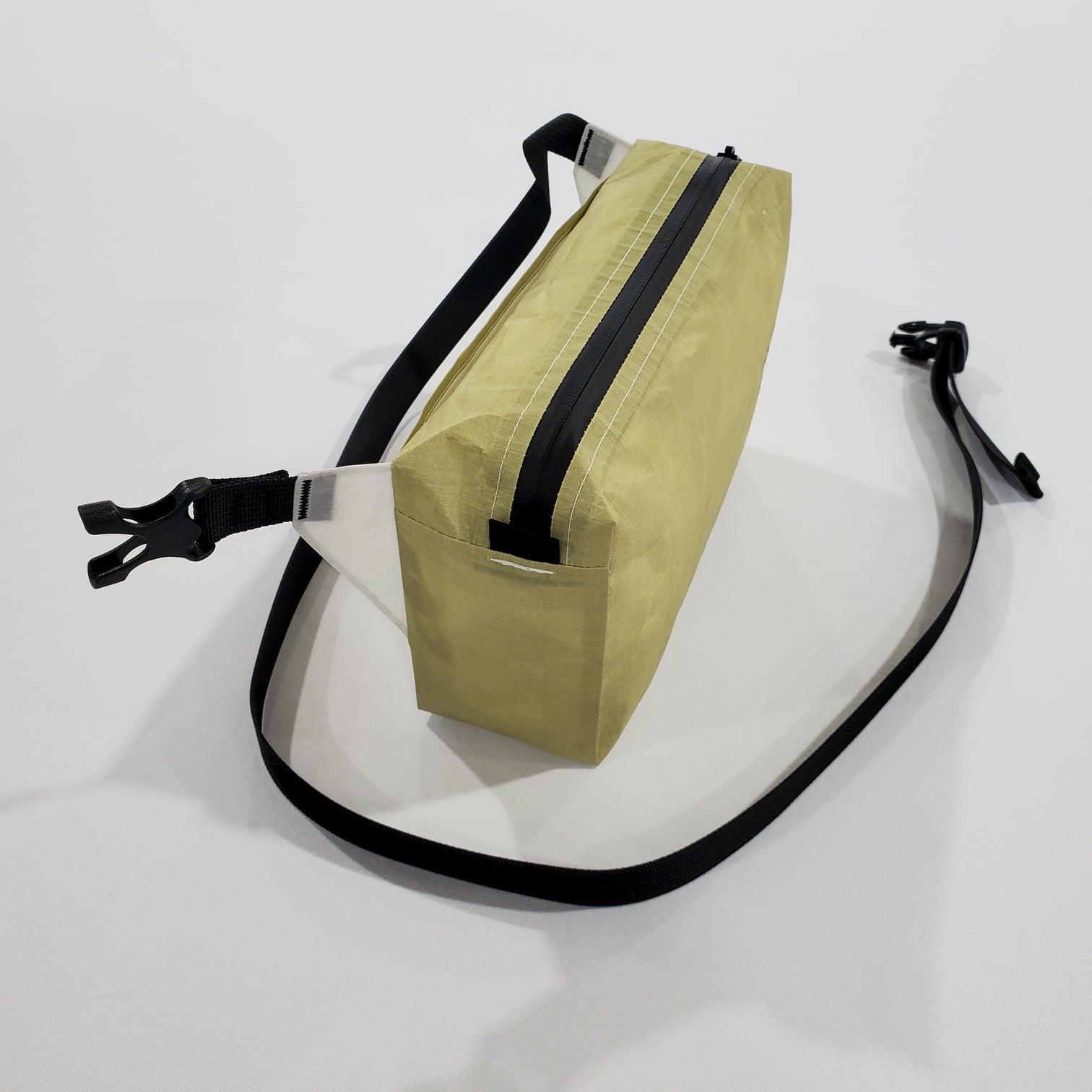 The Ultralight Fanny Pack v1.5 "Old Bone" – High Tail Designs